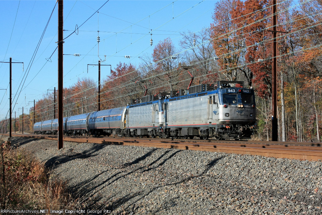Amtrak train 56(14)